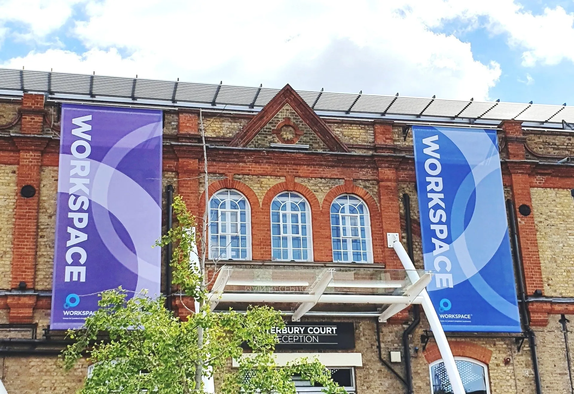 Banner Signage in Enfield | Signcraft (London) Ltd